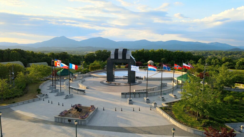 Blue Ridge Pkwy Drive to Bedford & D-Day Memorial Tour - Shenandoah ...